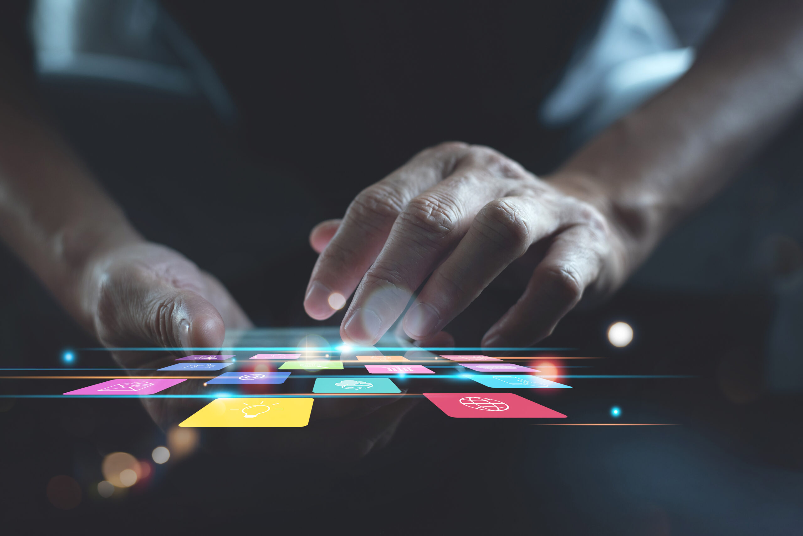 6 Ways to Maximize Downloads of Your New Mobile App - ReachMobi